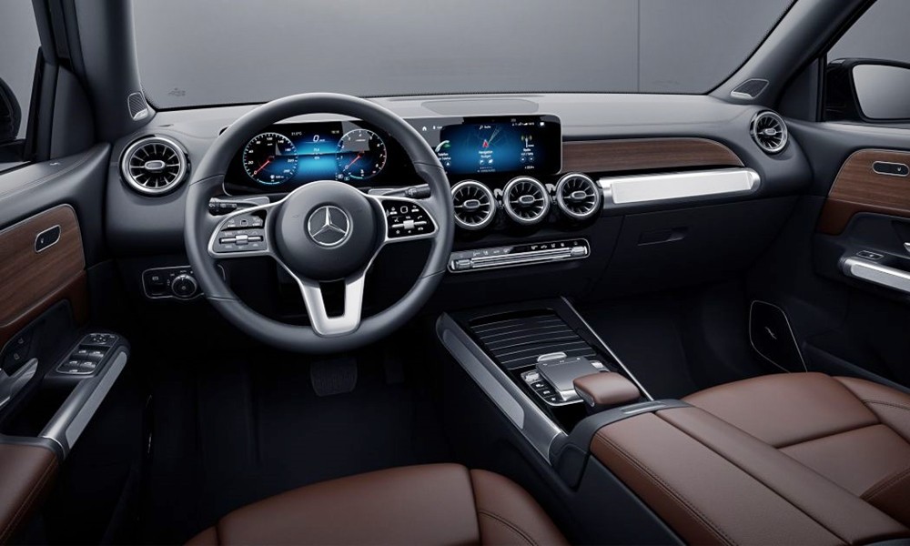 Προ των πυλών η ανανεωμένη Mercedes-Benz GLB