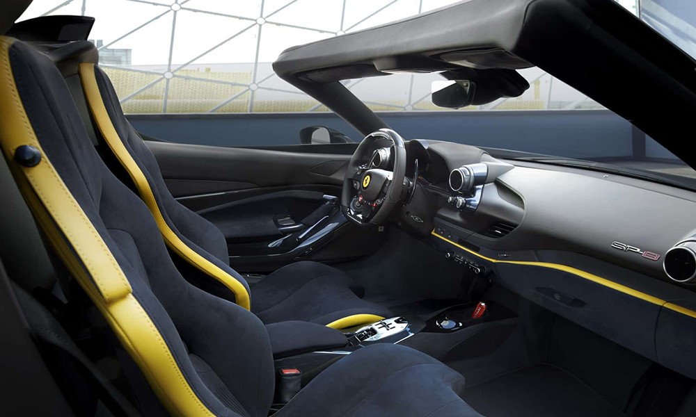 Μοναδική σε όλα η Ferrari SP-8