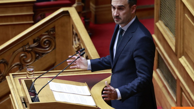 Βουλή - Χαρίτσης κατά Στίγκα: Μαριονέτα του Κασιδιάρη το κόμμα σας - Οι ...