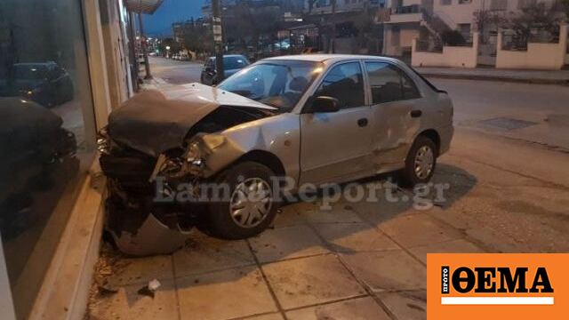 Απίστευτο τροχαιο στη Λαμία
