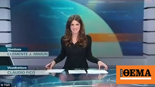 Hot Italian TV presenter with no panties?… (RACY VIDEO-PHOTOS)