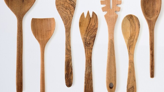 10 λόγοι για να μαγειρεύουμε με ξύλινη κουτάλα
