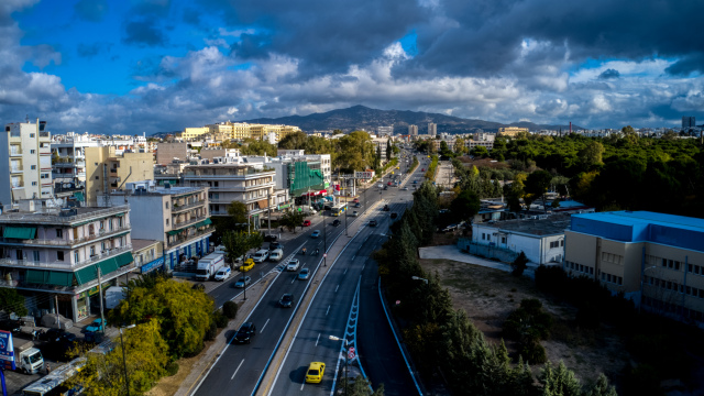 Κίνηση στους δρόμους: Πού έχει μποτιλιάρισμα τώρα - Live εικόνα
