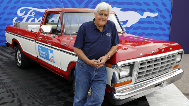 Jay Leno: Ατύχημα για τον παρουσιαστή - Νοσηλεύεται με εγκαύματα μετά ...