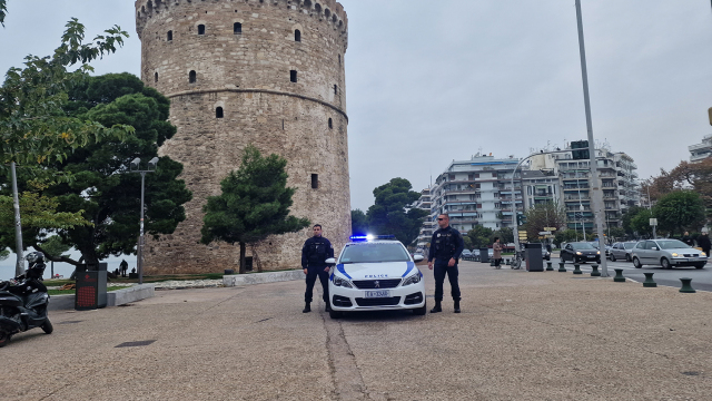 Θεσσαλονίκη: «Φτάσαμε σε 6' στο νοσοκομείο» - Πώς οι αστυνομικοί έσωσαν ...