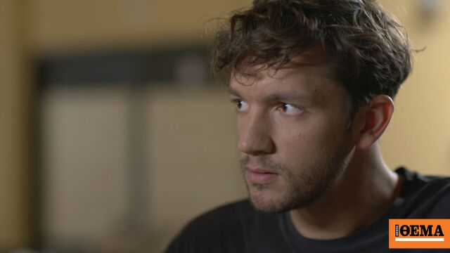 Μαύρο Ρόδο: Ο Πέτρος έχει μία εξομολογητική συζήτηση με την Αυξεντία