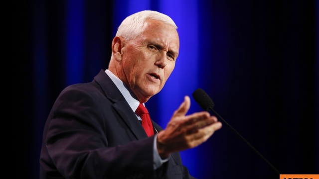 Μάικ Πενς: Βρέθηκαν απόρρητα έγγραφα στο σπίτι του πρώην αντιπροέδρου ...