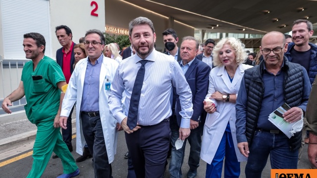 Ανδρουλάκης: Το ΠΑΣΟΚ δημιούργησε το ΕΣΥ και έχει χρέος να το αναγεννήσει