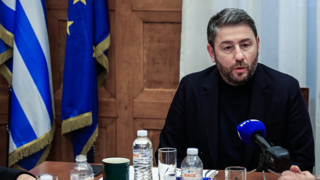 Ο Ανδρουλάκης ανοίγει την πόρτα του διαλόγου σε στελέχη Νέας Αριστεράς ...