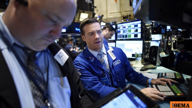 Μεικτά πρόσημα στη Wall Street εν αναμονή των νέων στοιχείων για τον ...