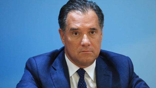 Άδωνις Γεωργιάδης: Οργισμένη διάψευση για φωτογραφία του που κυκλοφορεί ...