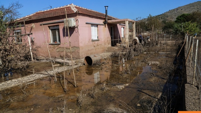 Παράταση 6 και 12 μήνες στο «πάγωμα» κατασχέσεων και οφειλών για ...