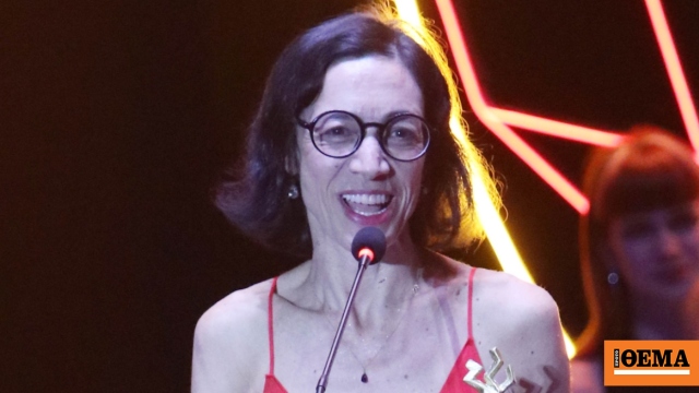 Έλενα Τοπαλίδου: Η μεγάλη αλλαγή που έκανε στην εμφάνισή της - Δείτε ...
