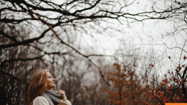 Μήπως πάσχετε από «φθινοπωρινό burn out»; Πώς θα το καταλάβετε