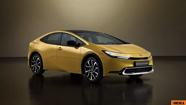 Τα πάνω-κάτω στα υβριδικά φέρνει η Toyota...
