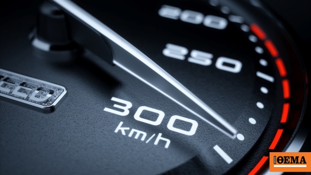 Video: 'Επιασαν τον οδηγό που πήγαινε με 304 km/h