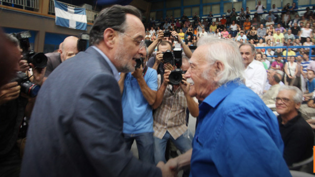Leftist icon Glezos to head up Popular Unity state deputies’ list