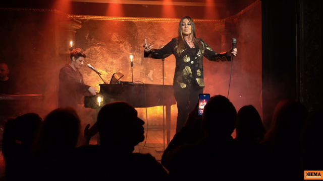 Άντζελα Δημητρίου: Τι δουλειά είχε μια Lady Δευτέρα βράδυ στο Faust;