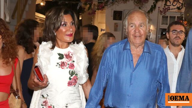 Γιάννα Αγγελοπούλου: Στη Μύκονο με τον σύζυγό της και τους γιους τους