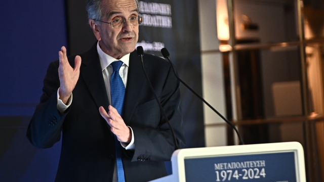 Στην αποχή από την ψηφοφορία για τον προϋπολογισμό καταλήγει ο Αντώνης ...