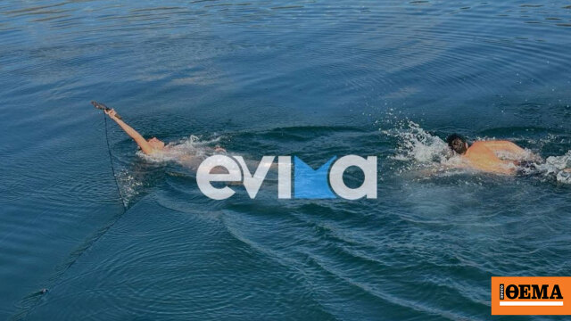 12χρονος μαθητής έπιασε τον σταυρό στην Εύβοια - Δείτε φωτογραφίες