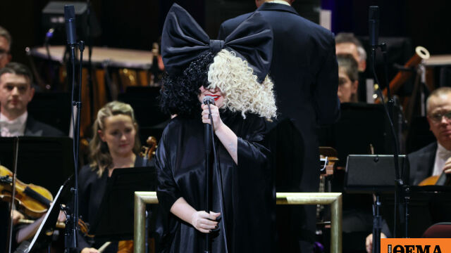 Sia: Χώρισε η γνωστή τραγουδίστρια ξανά - Πώς αποκαλύφθηκε ότι έκανε ...