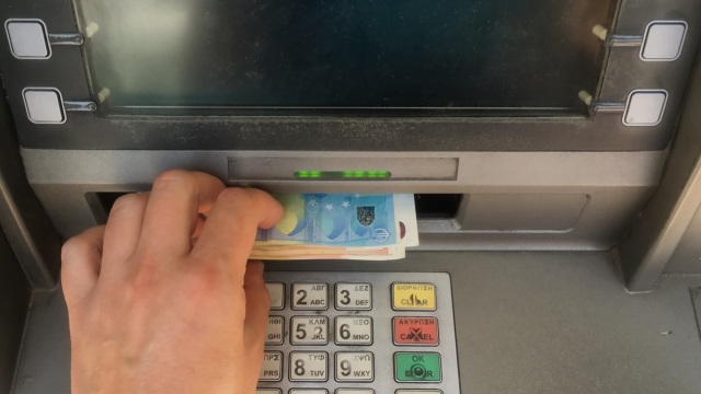 Ο «χάρτης» των πληρωμών από τον e-ΕΦΚΑ και τη ΔΥΠΑ έως έως τις 19 ...