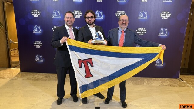 Tsakos Energy Navigation: Τιμήθηκε με το Greek Shipping Award «Deal of ...