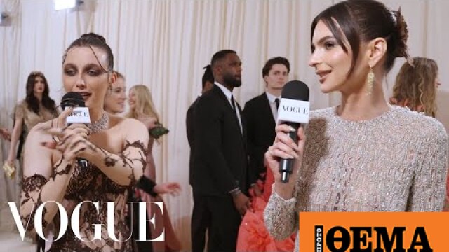 WebTV - Emily Ratajkowski's Vintage Versace is a "Party in the Back ...